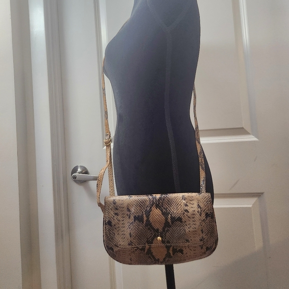 HOBO | Bags | Hobo International Snake Skin Crossbody Bag Textured ...
